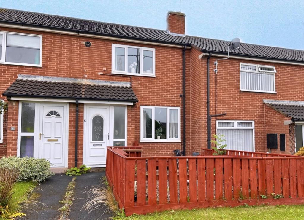 Belgrave Court, Coxhoe, Durham... 2 bed terraced house - £80,000