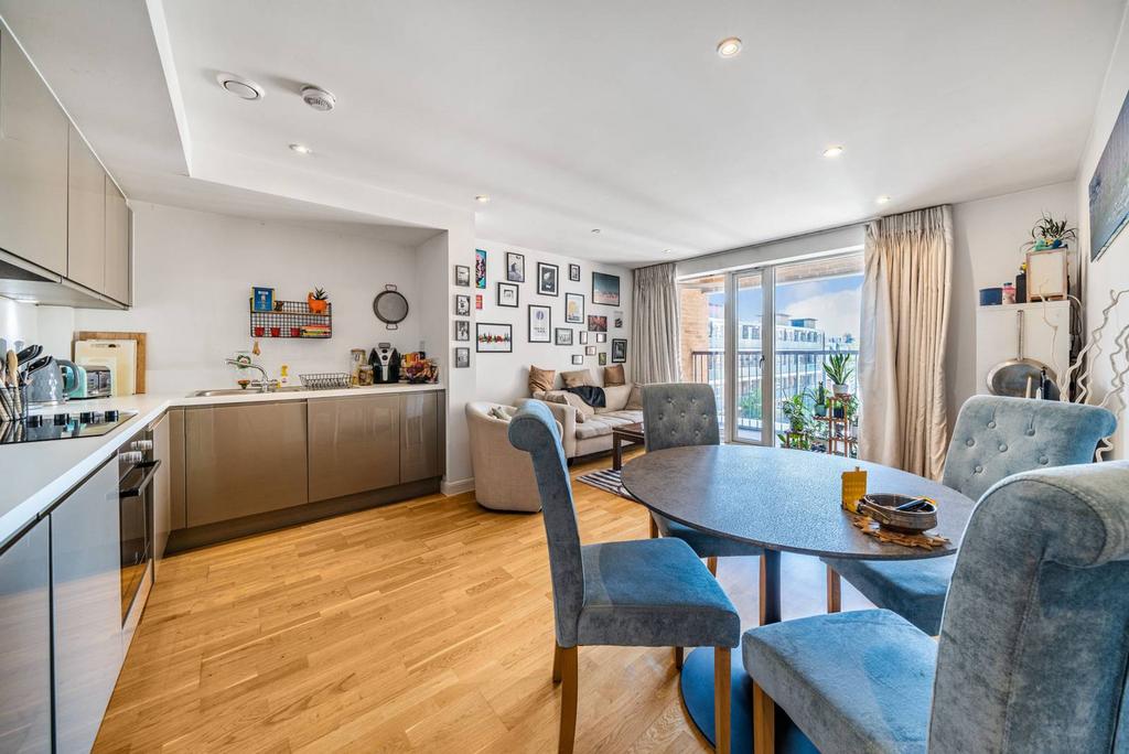 Rutherford House, Battersea Park Road, Battersea Park, London, SW11 2 ...