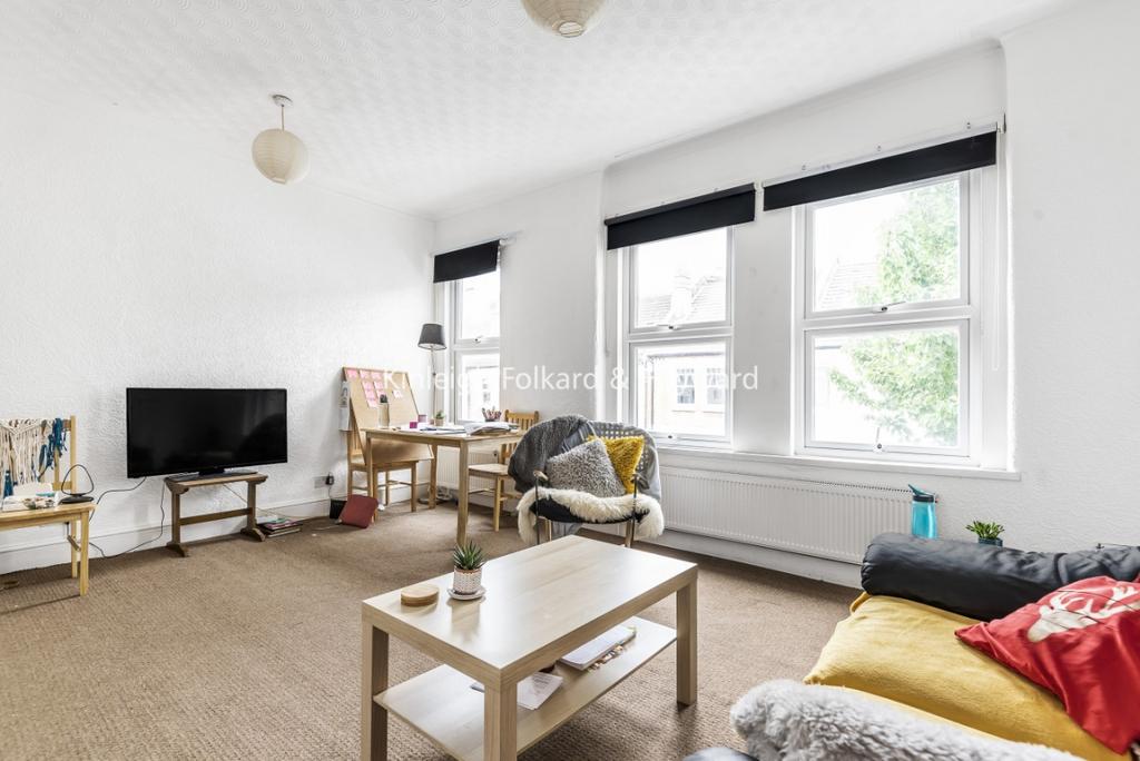 Gilbey Road London SW17 1 bed flat - £1,500 pcm (£346 pw)