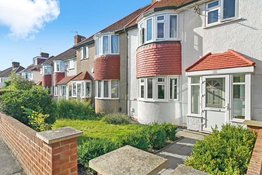 Harraden Road, London, SE3 3 bed semi-detached house - £3,100 pcm (£715 pw)