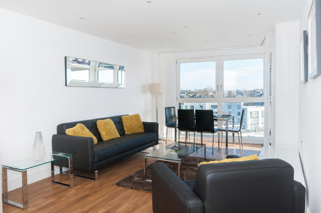 Gillespie House, Queensland Terrace... 2 bed apartment - £2,492 pcm (£ ...