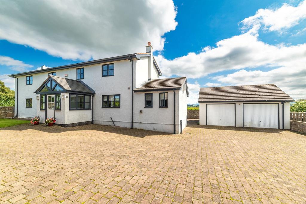 Marian, Trelawnyd, Flintshire, LL18 6EB 4 bed detached house - £765,000