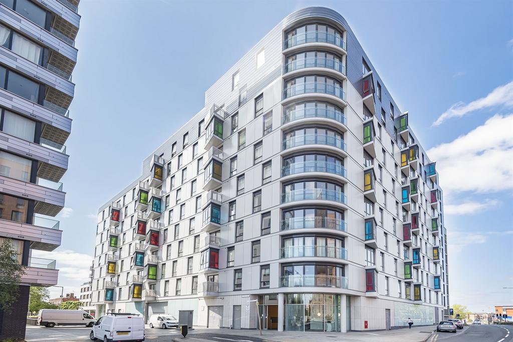 Hunsaker, Alfred Street, Reading, RG1 2 bed apartment - £2,000 pcm (£ ...