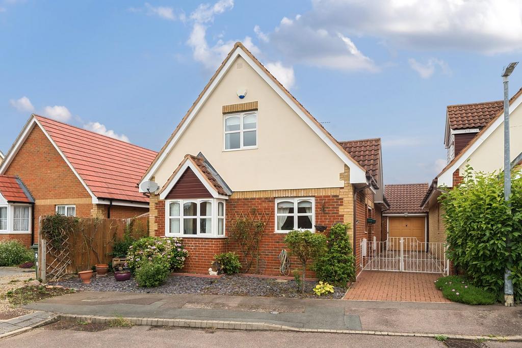 Durham Close, Flitwick, MK45 3 bed detached house for sale - £400,000