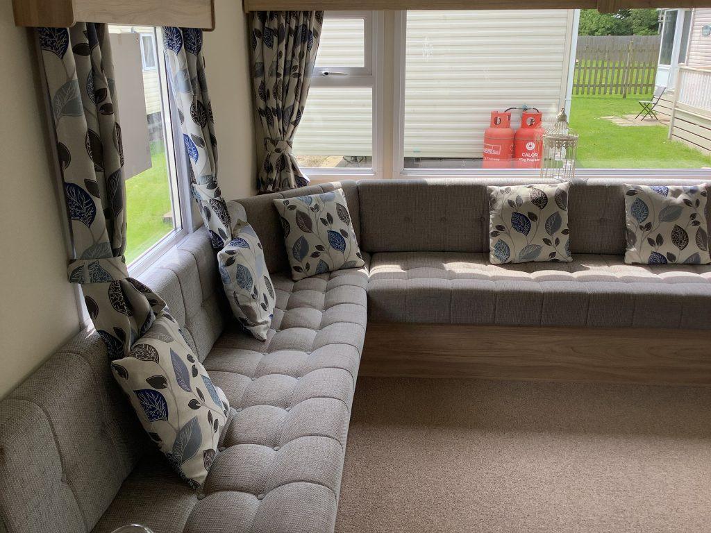 Winchelsea Sands Holiday Park 2 bed static caravan - £38,995