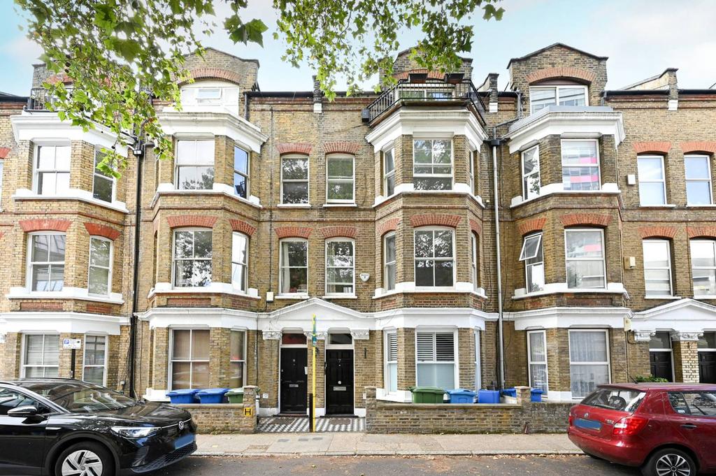 Oswin Street, Elephant and Castle, London, SE11 4 bed flat for sale - £ ...