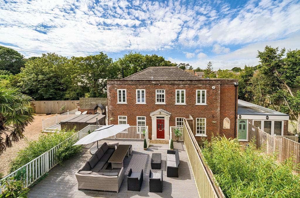 Preston Road Weymouth Dt3 7 Bed Detached House For Sale £895 000