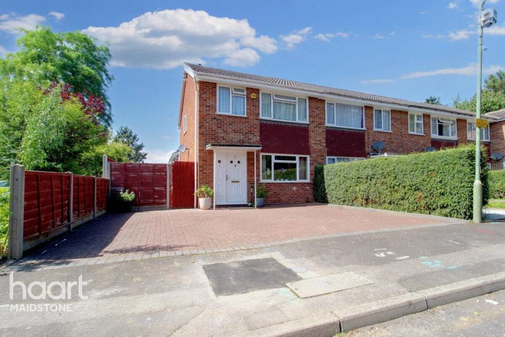 Ashurst Road, Maidstone 3 bed end of terrace house - £1,500 pcm (£346 pw)