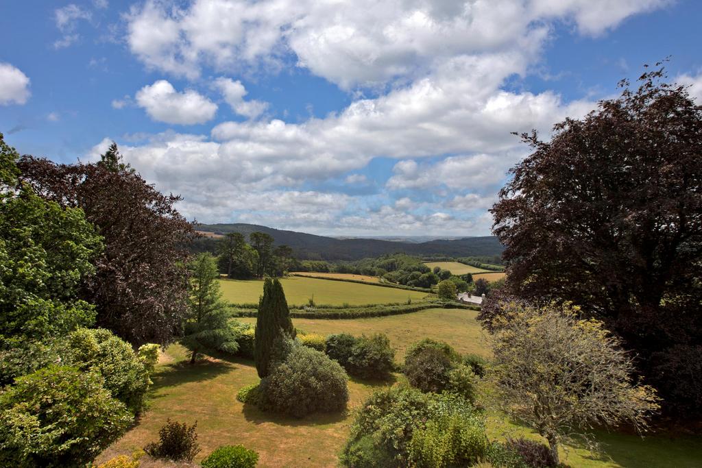 Poundsgate, Newton Abbot, Devon, TQ13 9 bed detached house for sale - £ ...