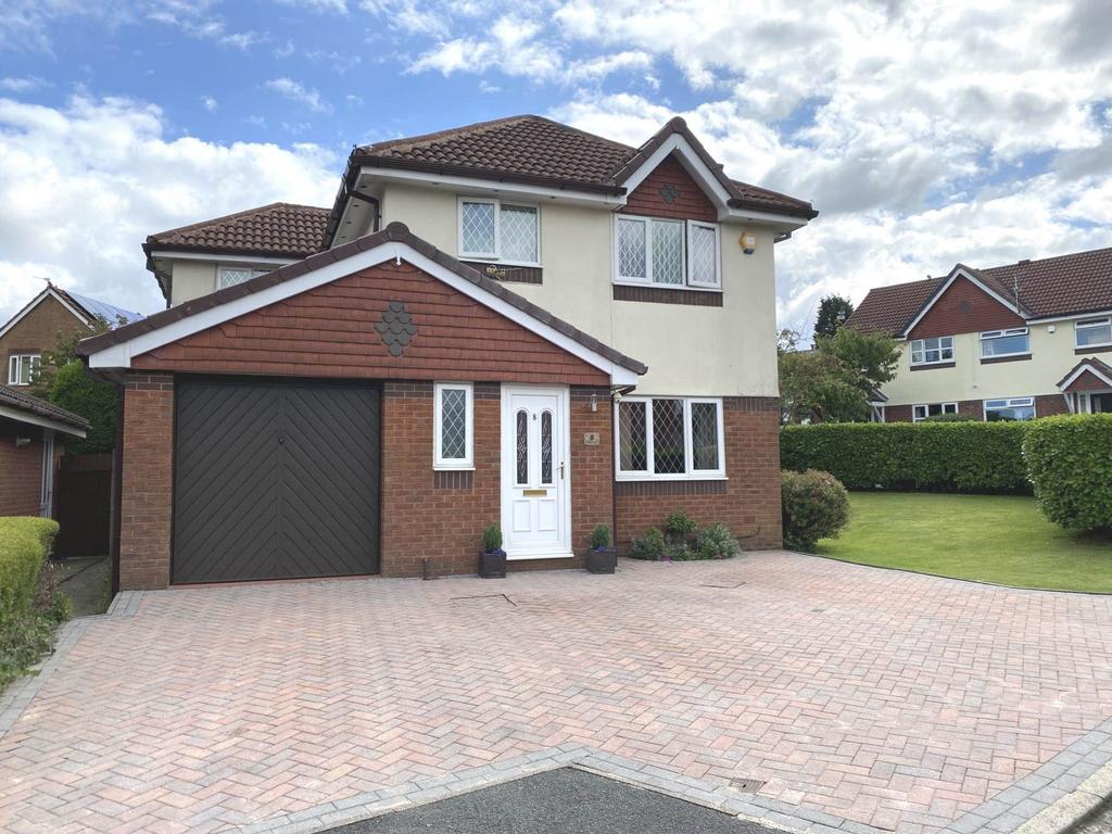 Higham Close, Royton 4 bed detached house - £380,000