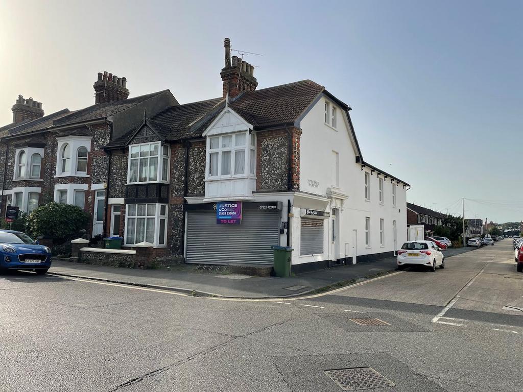 50 New Road, Littlehampton, BN17 5AU Retail property (high street) - £ ...
