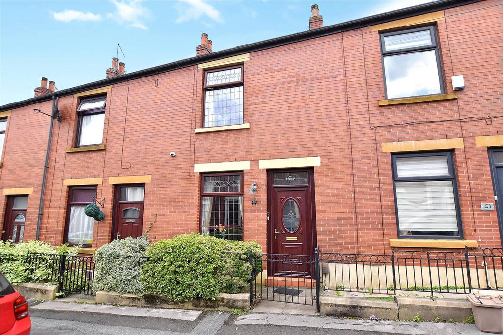 Newchurch Street, Castleton... 2 bed terraced house - £90,000