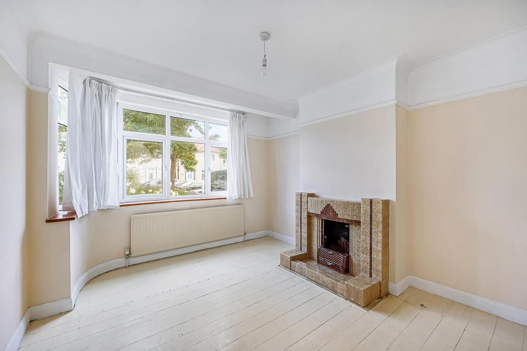 Barmouth Avenue Perivale Ub6 3 Bed House For Sale £600 000