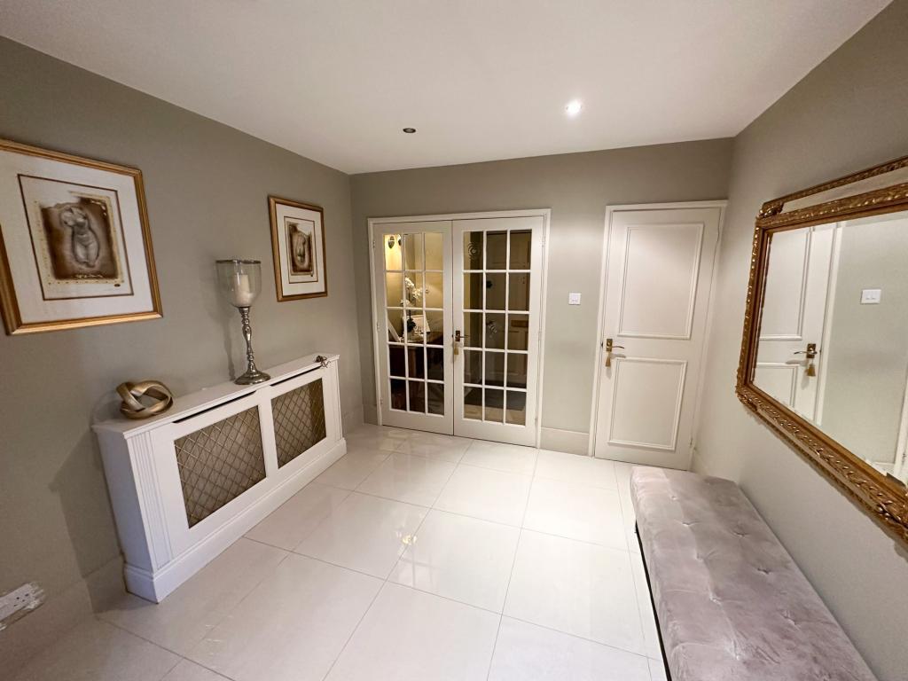 Gayhurst Court Mews, Gayhurst, MK16 5 bed mews - £3,600 pcm (£831 pw)