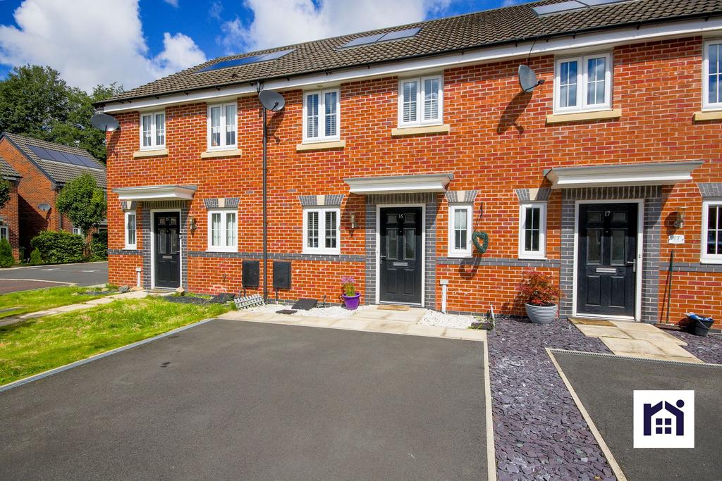 Ackhurst Wood Close, Chorley, PR7 1EF 3 bed mews - £215,000