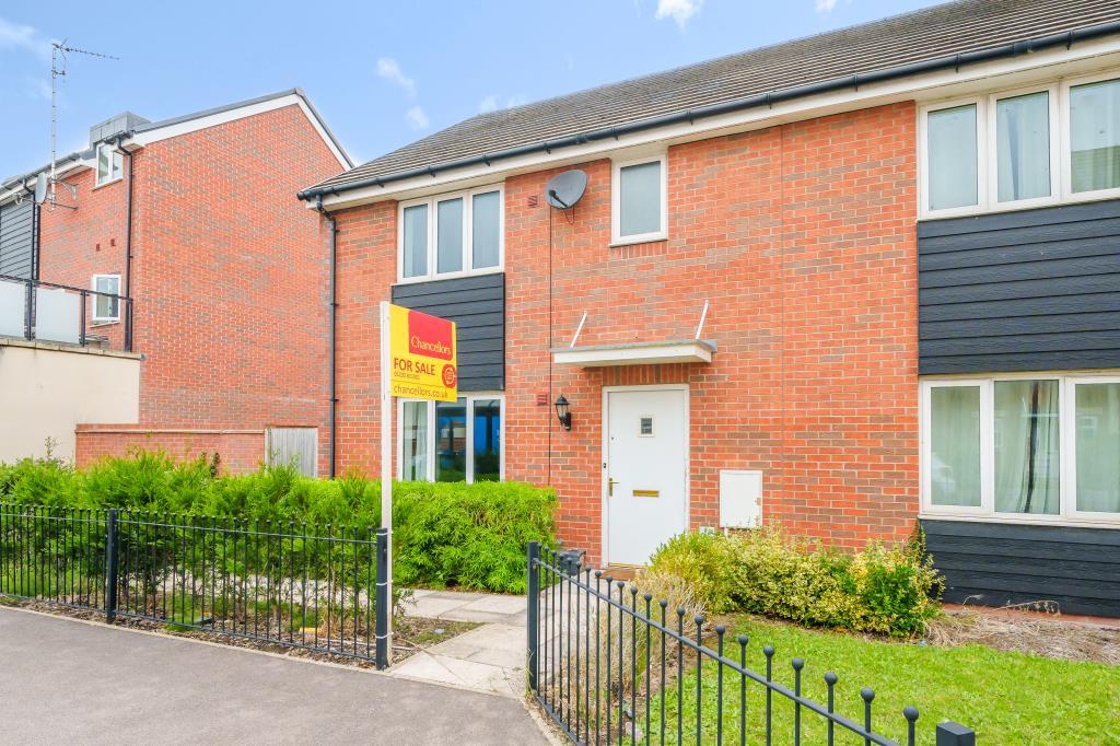 Didcot, Oxfordshire, OX11 3 bed end of terrace house - £325,000