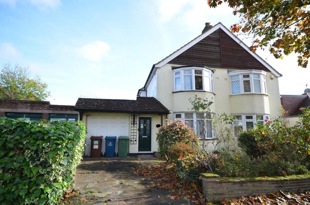 Borrowdale Avenue, Harrow Weald, HA3... 2 bed semi-detached house - £ ...