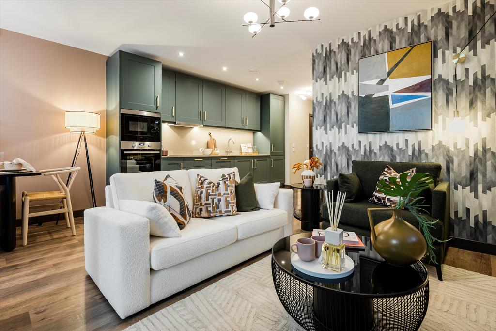 Caxton Square, Wood Green, London, N22. 3 bed flat - £710,000