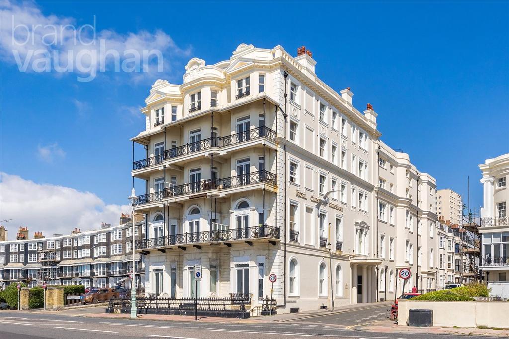 Marine Parade, Brighton, East Sussex, BN2 3 bed flat for sale - £900,000