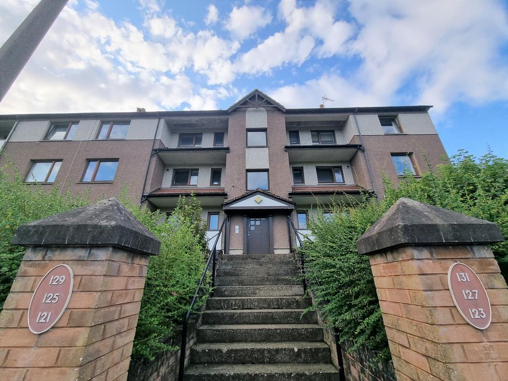 Morrison Drive, Garthdee, Aberdeen, AB10 2 bed flat - £795 pcm (£183 pw)