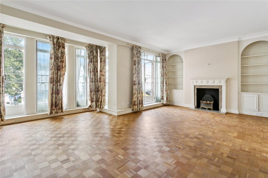 Lowndes Lodge, 13-16 Cadogan Place 2 bed flat for sale - £1,595,000