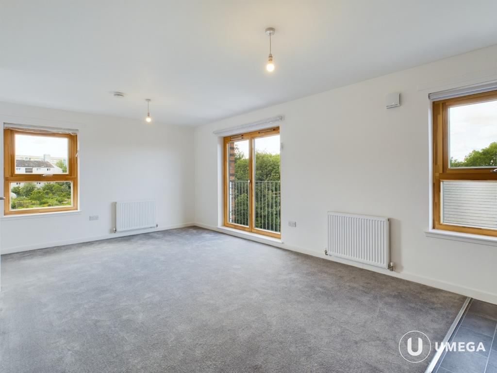 Windyrig Close, Edinburgh, EH14 2 bed flat - £694 pcm (£160 pw)
