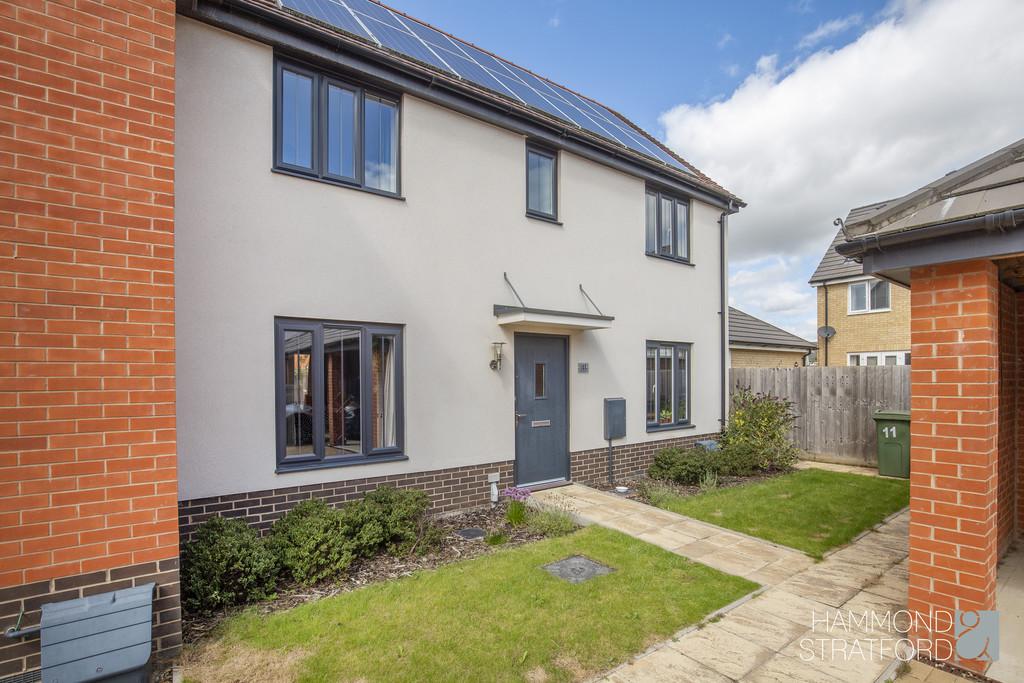 Robin Grove, Wymondham 3 bed semi-detached house - £290,000