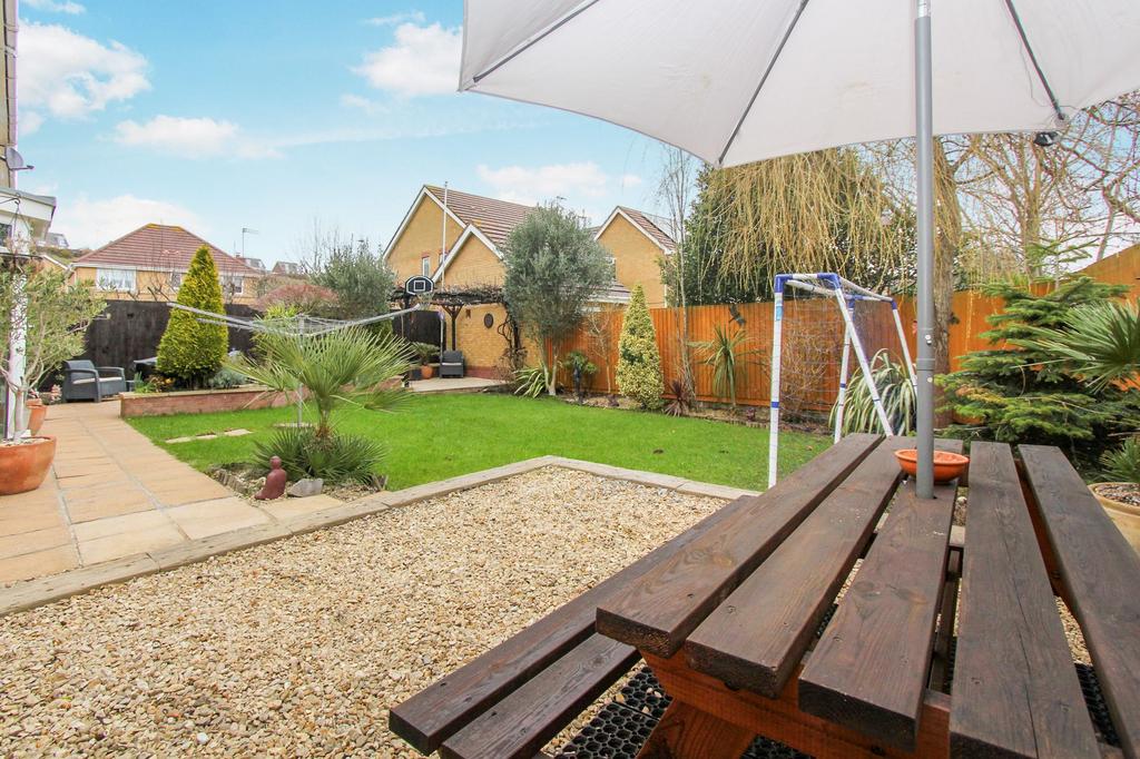29 Cilgant Y Meillion, Rhoose Point... 4 bed detached house - £450,000