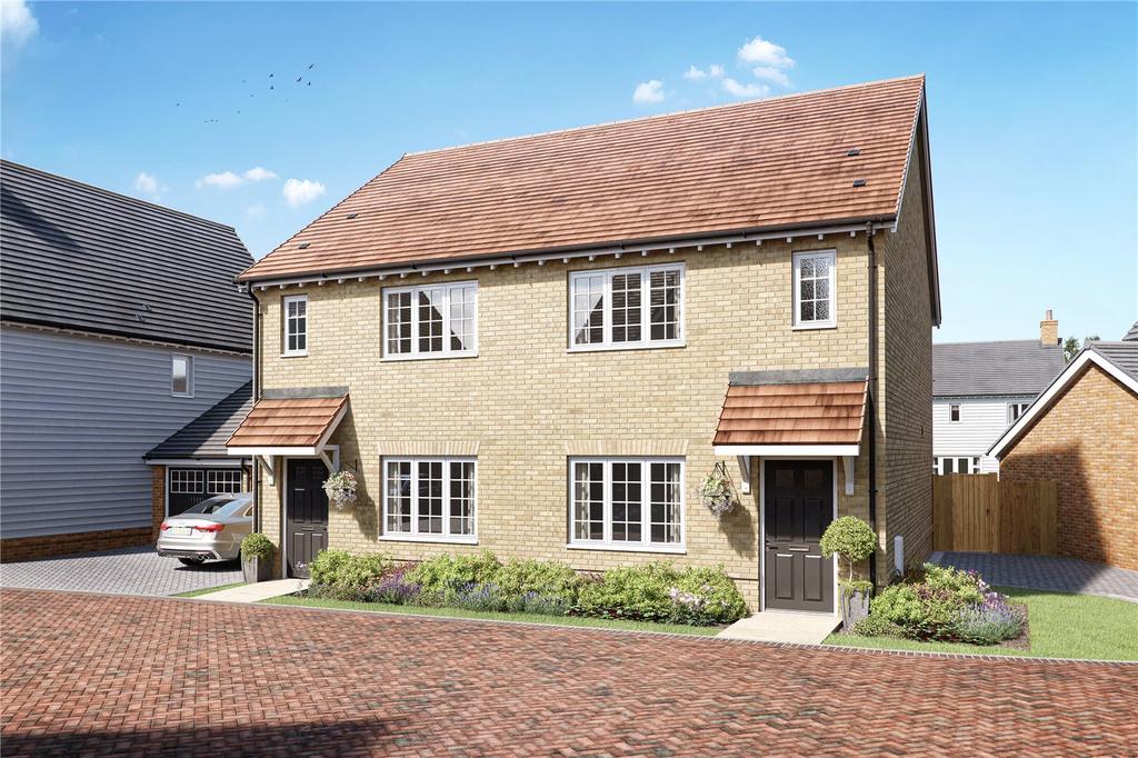 Towerlands Park, Braintree, CM7 3 bed semi-detached house - £375,000