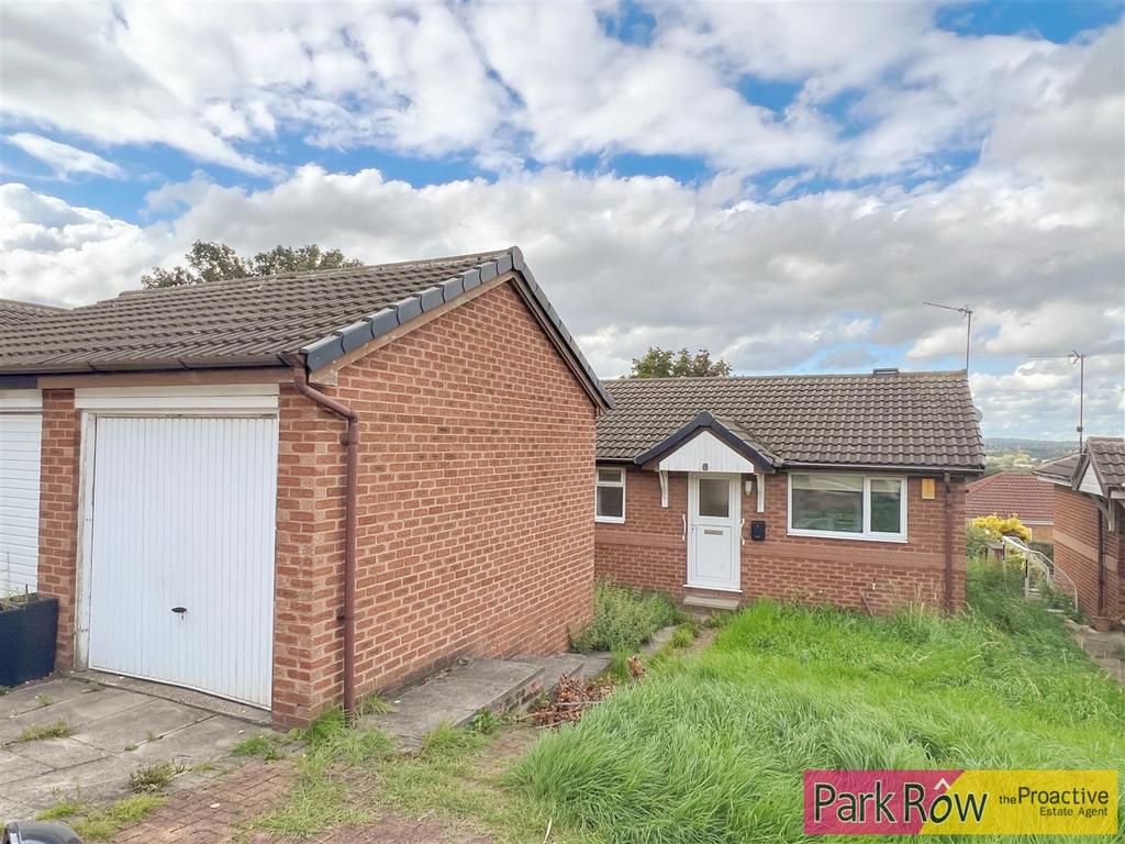 Calder Mount, Crigglestone, Wakefield 2 bed detached bungalow for sale ...