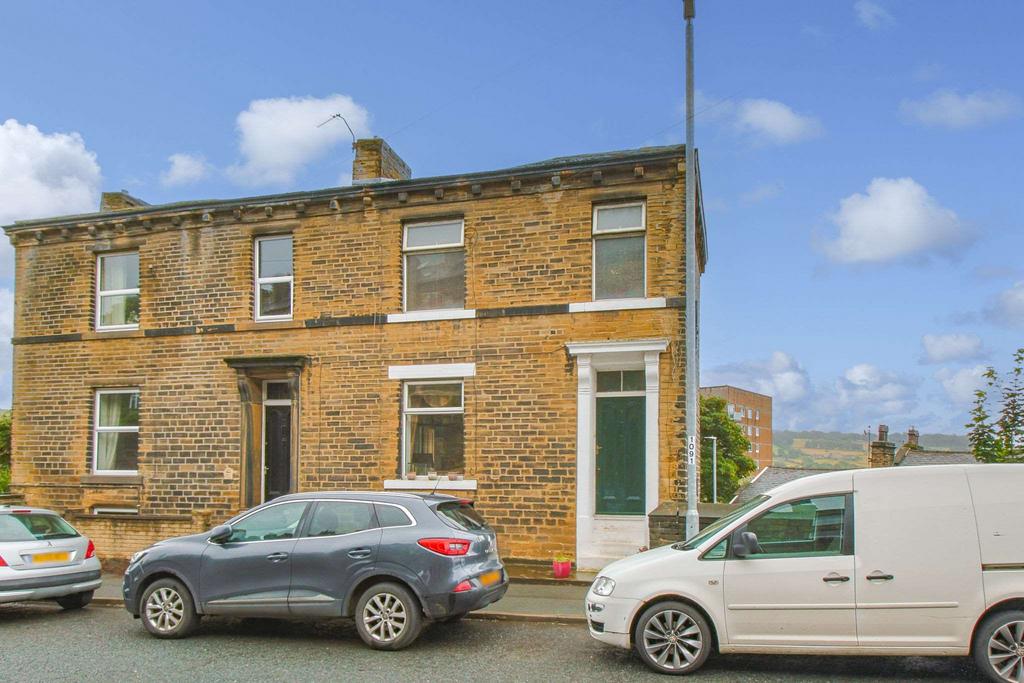 Beech Road, Sowerby Bridge HX6 2LE 3 bed end of terrace house for sale ...