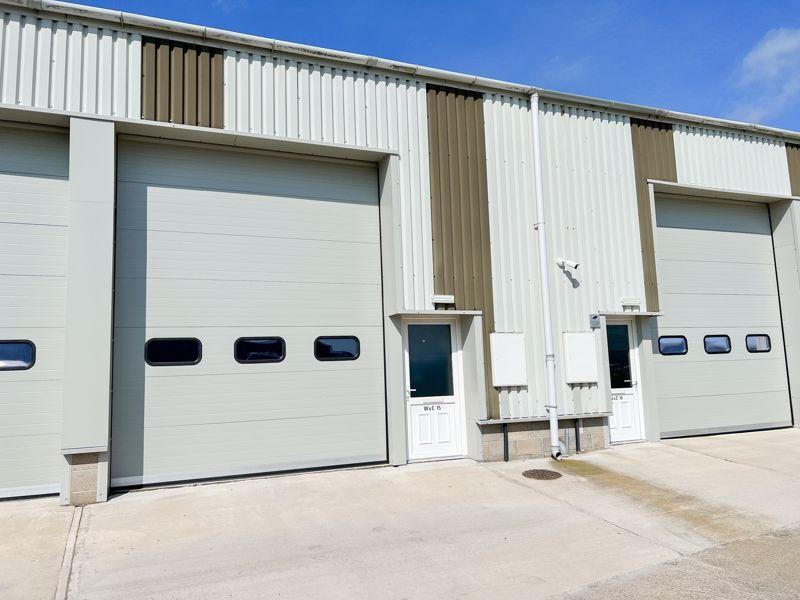 Unit 15, Balthane Industrial Estate... Industrial unit - £700 pcm (£162 pw)