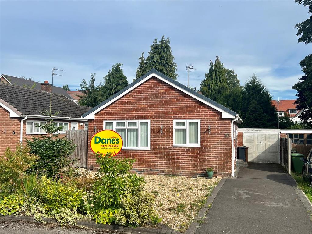 Thornyfield Road, Shirley, Solihull 2 bed detached bungalow - £339,950