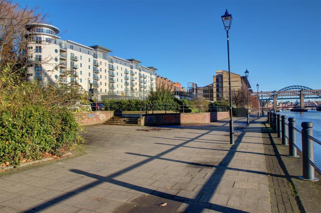 Hanover Mill, Hanover Street... 2 bed apartment - £1,050 pcm (£242 pw)