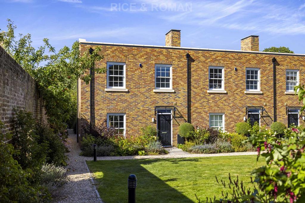 Ham Common, Richmond TW10 2 bed retirement property - £1,150,000