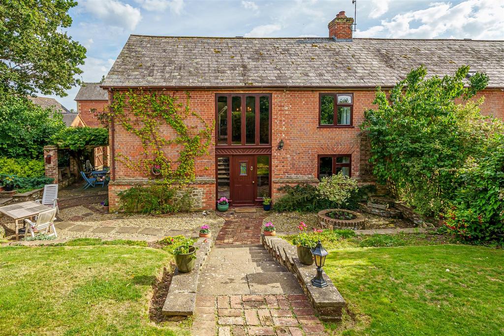 Talaton, Exeter 3 bed semi-detached house - £550,000