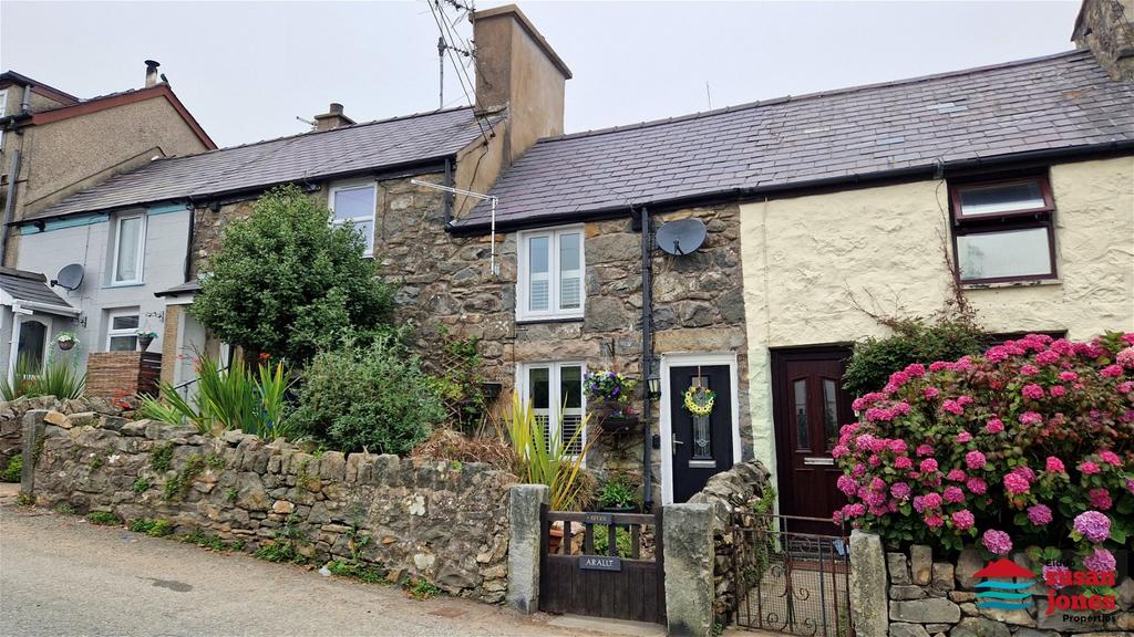 Llithfaen, Pwllheli, Gwynedd LL53 2 bed terraced house - £120,000