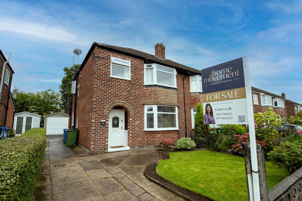 Hartford Avenue, Heaton Chapel, SK4 3 bed semi-detached house - £375,000