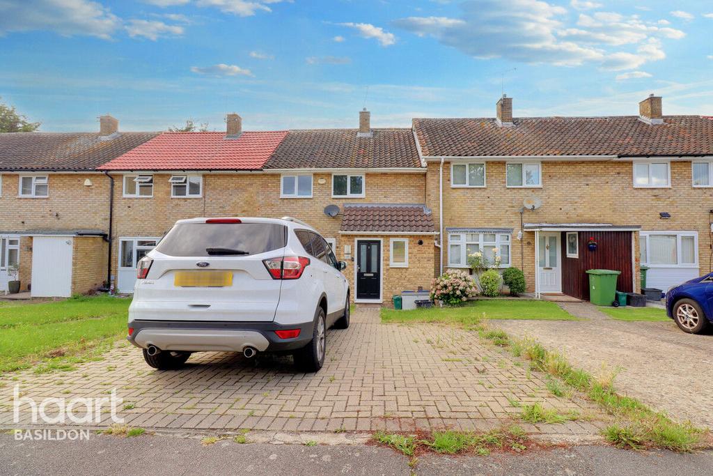 Trimley Close, BASILDON 3 bed terraced house - £325,000