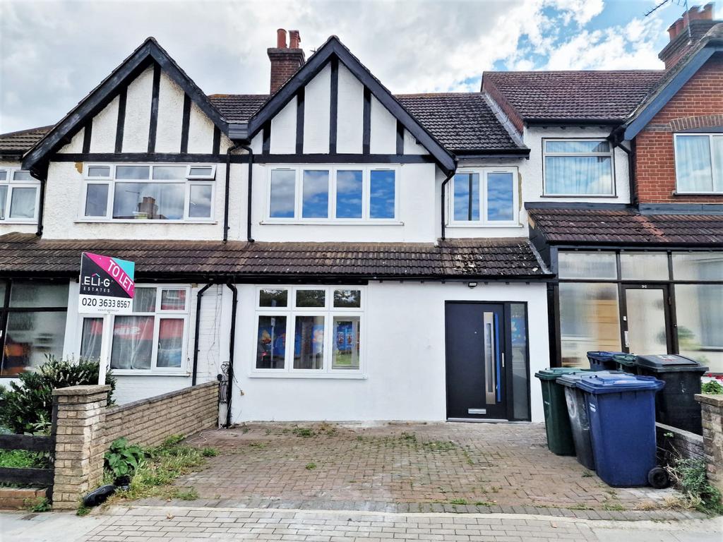 Bell Lane, NW4 3 bed terraced house - £2,950 pcm (£681 pw)