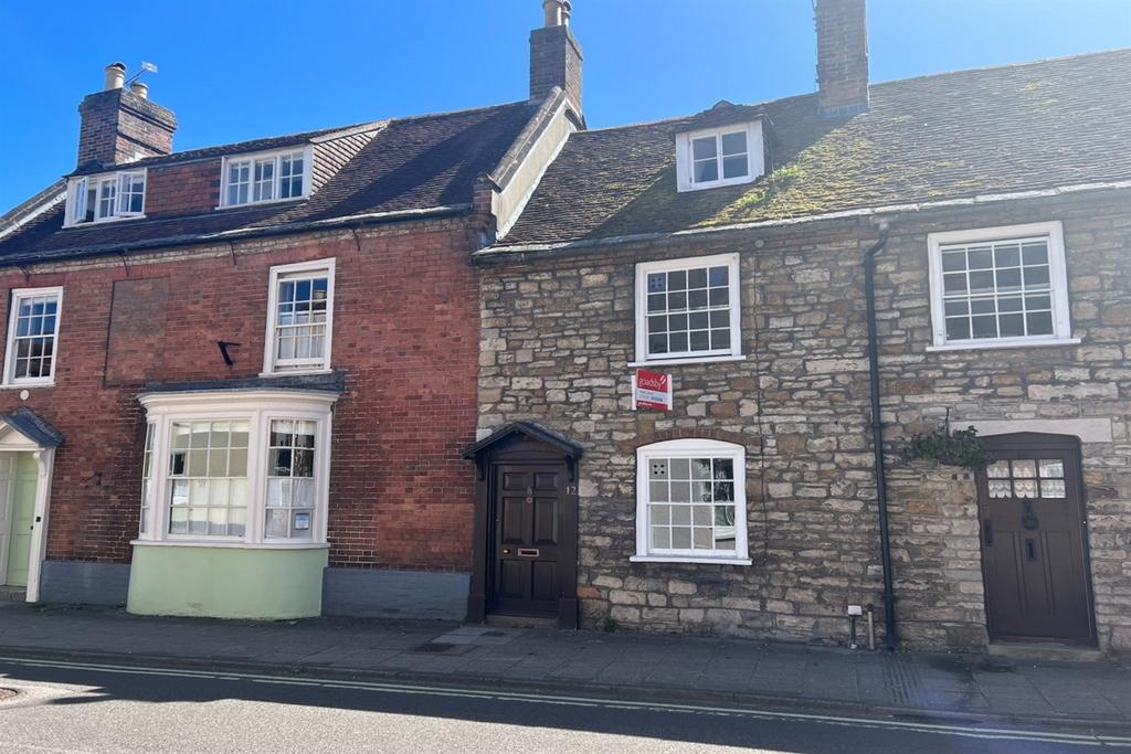 Wareham 2 bed terraced house - £315,000