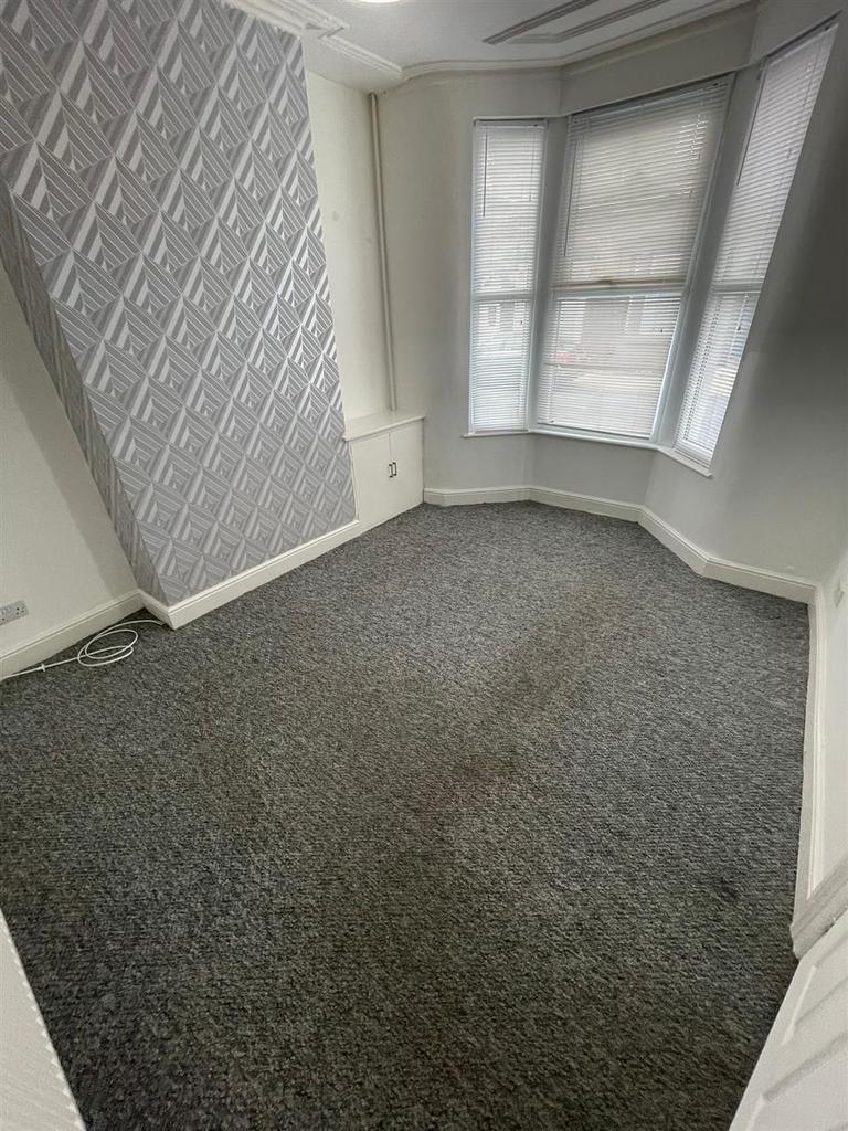 Snowdrop Street, Liverpool 2 bed terraced house - £720 pcm (£166 pw)