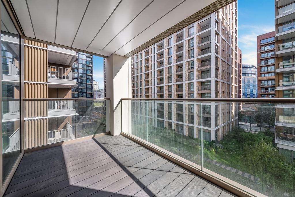 Palmer Road, London, SW11 2 bed flat - £3,987 pcm (£920 pw)