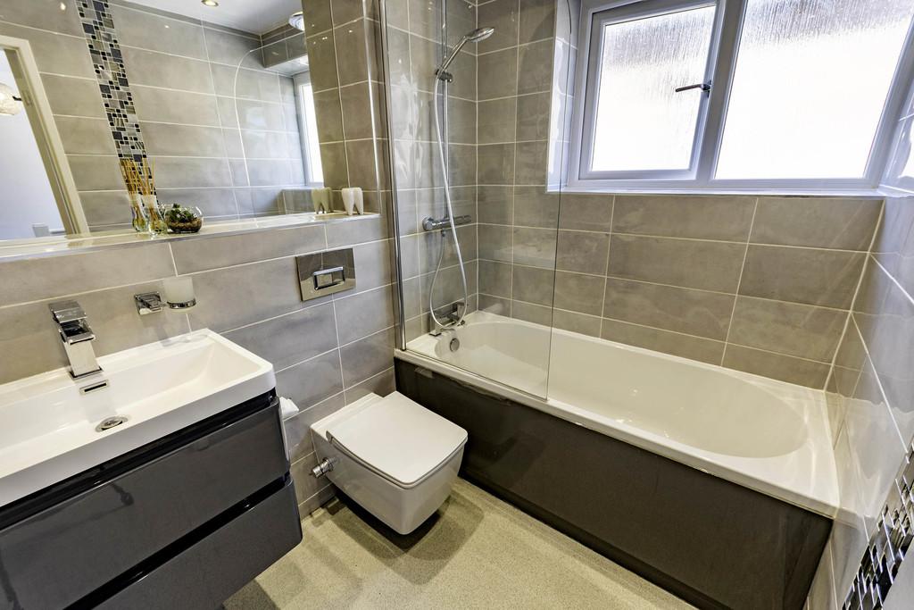 Chancet Wood Drive, Meadowhead 3 bed detached house for sale - £300,000