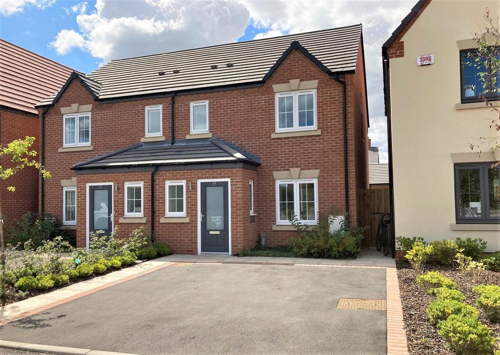 Jubilee Way Bishops Tachbrook 3 Bed Semi Detached House £1 350