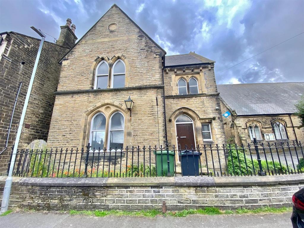 Greens End Road Meltham Holmfirth 2 Bed End Of Terrace House £175 000