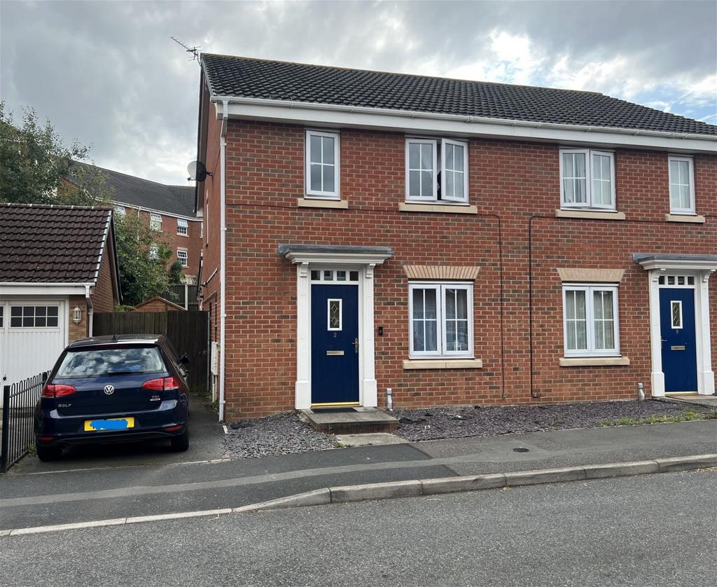 Birkby Close, Hamilton, Leicester, Leicestershire, LE5 1PS 3 bed semi ...