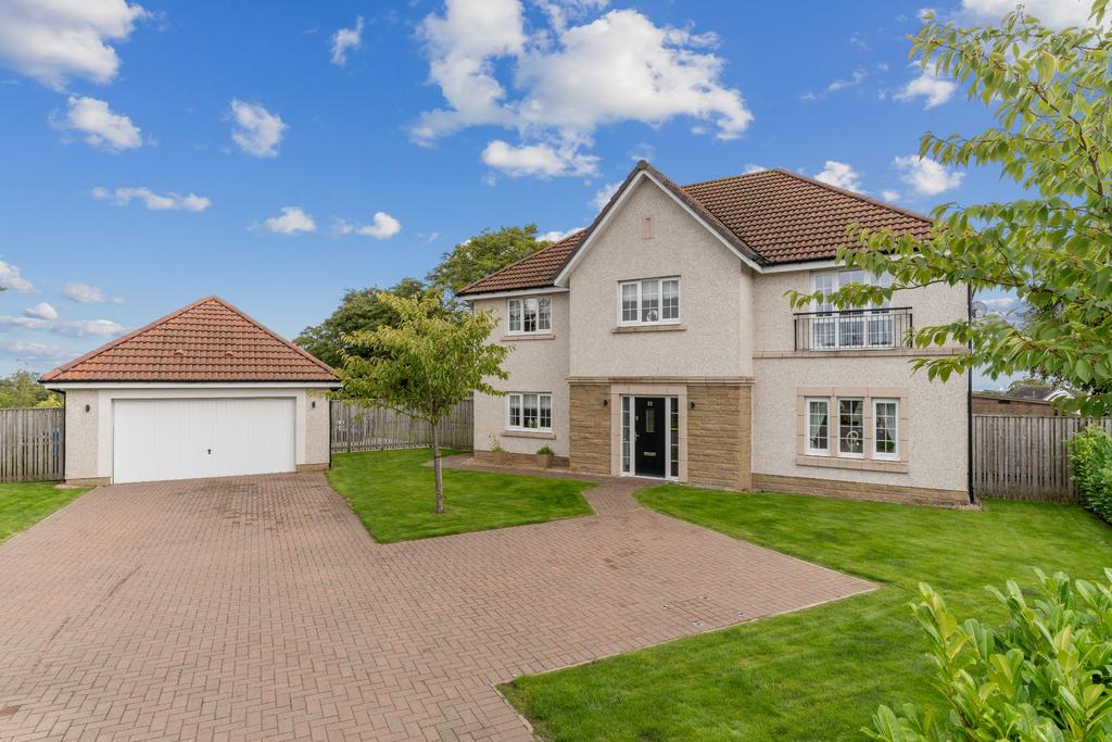 Viewfield Gardens, East Kilbride... 5 bed detached house - £560,000