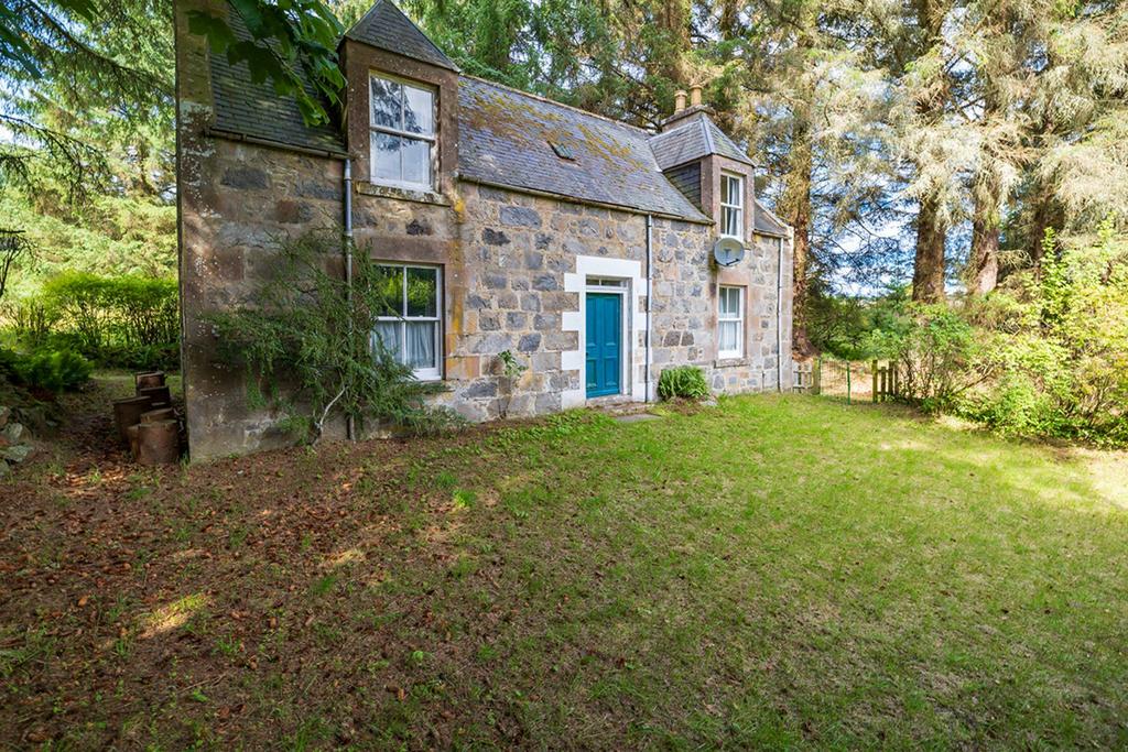 Corrylair, Gartly, Huntly, AB54 4SB 3 bed cottage for sale - £169,950