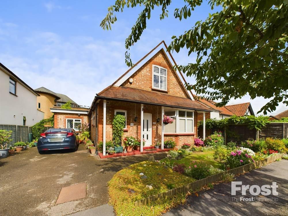 Sidney Road, Staines-upon-Thames... 4 bed detached house - £825,000